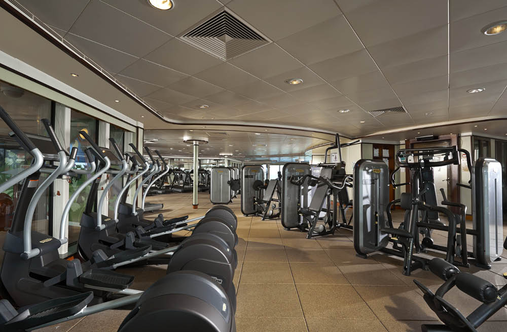 Norwegian Dawn - Entertainment